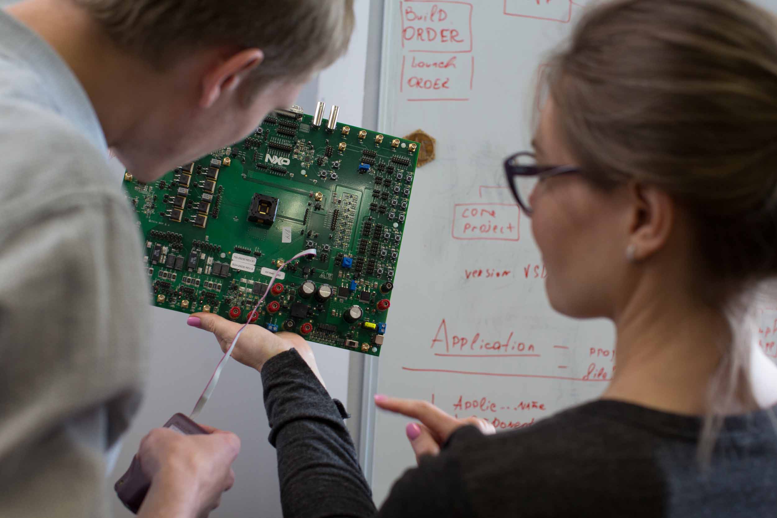 Comtek recruiting - Comtek staffing talent solutions are world class.